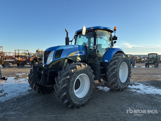New Holland T7030 4WD Tractor Agrícola | Ritchie Bros. Auctioneers