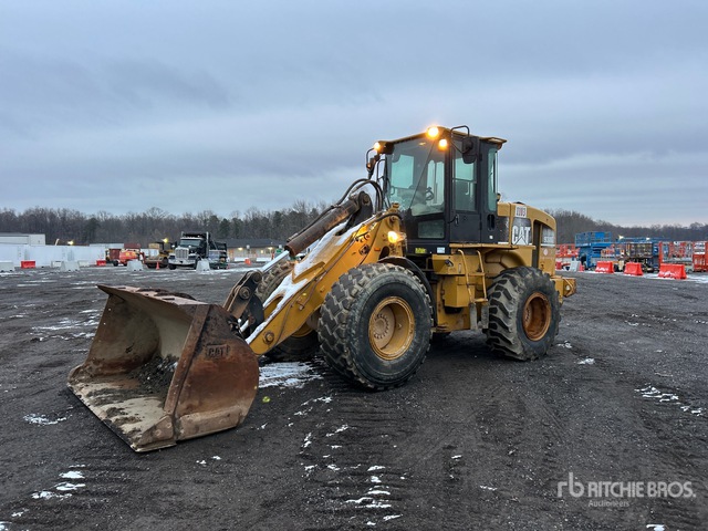 2006 Cat 930G High Lift Wheel Loader | Ritchie Bros. Auctioneers