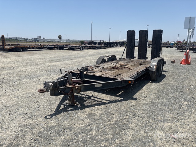 2005 Zieman 15 ft T/A Equipment Trailer | Ritchie Bros. Auctioneers