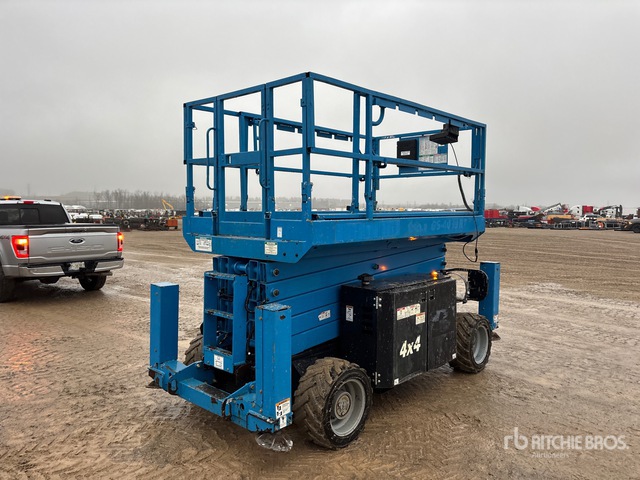 2017 Genie GS-4069 RT 4x4 Dual Fuel Elevador de tijera | Ritchie Bros ...