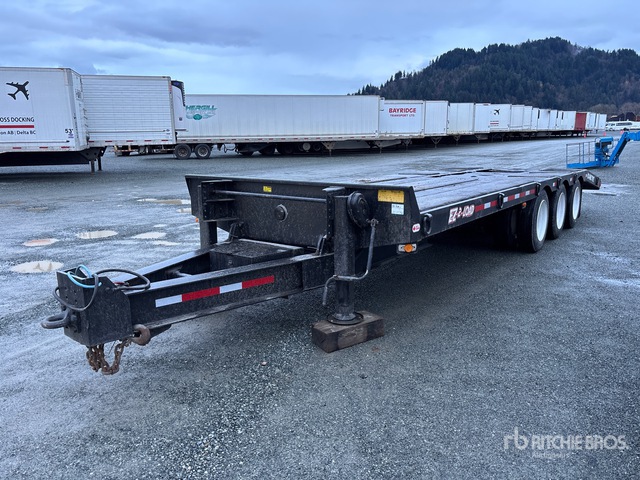 2015 EZ 2 Load 30ANR 31 ft Tri/A Tilt Deck Trailer | Ritchie Bros ...