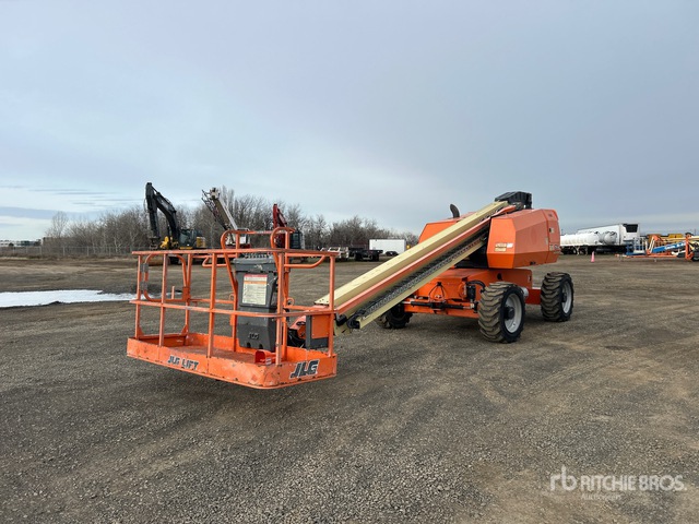 2017 JLG 600S 4WD Dual Fuel Telescopic Boom Lift | Ritchie Bros ...