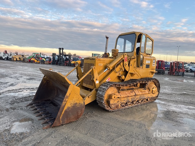 Cat 951C Crawler Loader | Ritchie Bros. Auctioneers