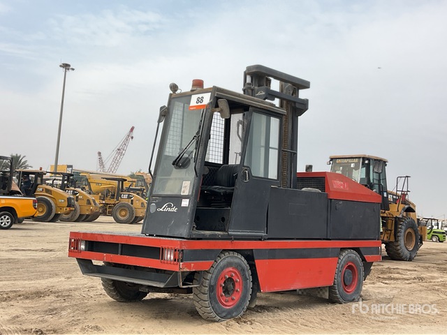 Linde S30 3 ton Carry Deck Carretilla Elevadora | Ritchie Bros. Auctioneers