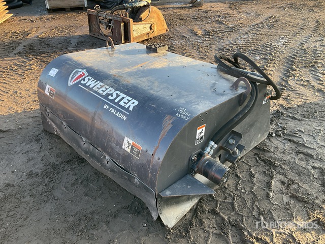 2014 Paladin 2056M-0022VC 1600 mm Hydraulic Sweeper | Ritchie Bros ...