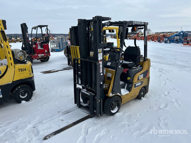 2016 Cat 2C3500 2700 lb Cushion Tire Forklift | Ritchie Bros. Auctioneers