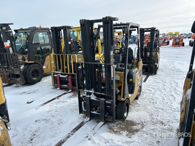 Cat 2C3500 Forklifts - Pneumatic Tire transport quote to Vienna, SD ...