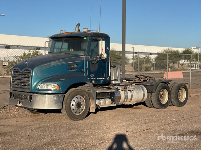 2018 Mack CXU613 6x4 T/A Day Cab Truck Tractor | Ritchie Bros. Auctioneers