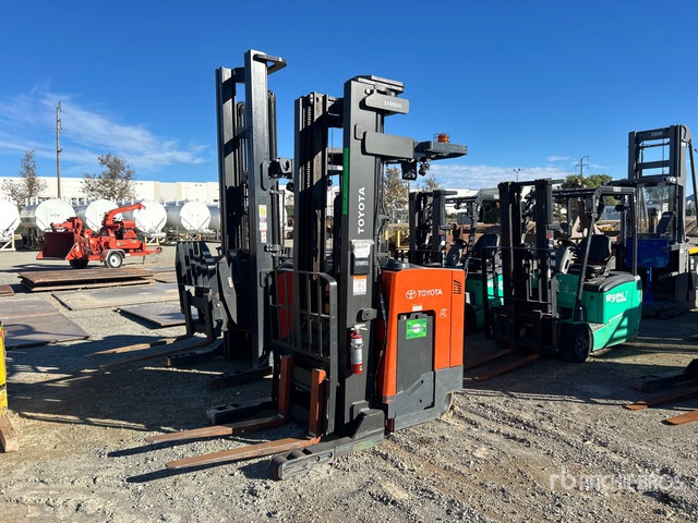 2020 Toyota 9BRU18 3500 lb Chariot Élévateur Électrique | Ritchie Bros ...