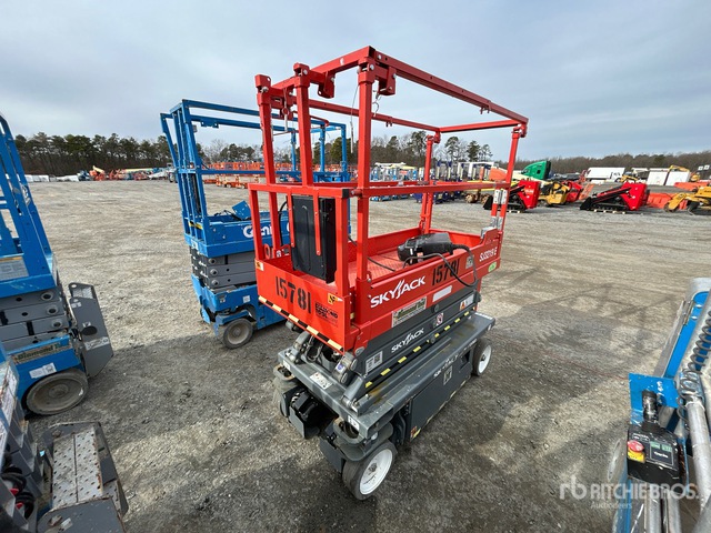 2024 Skyjack SJ 3219 Electric Scissor Lift | Ritchie Bros. Auctioneers