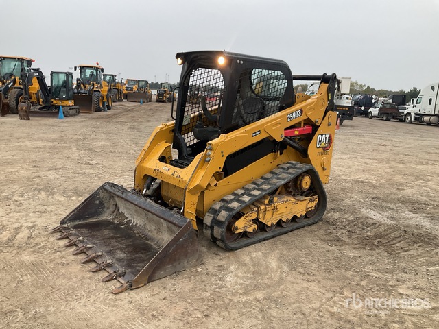 2021 Cat 259 D3 Two-Speed Compact Track Loader | Ritchie Bros. Auctioneers