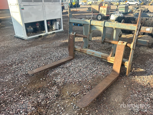 JRB 48 in Wheel Loader Forks | Ritchie Bros. Auctioneers