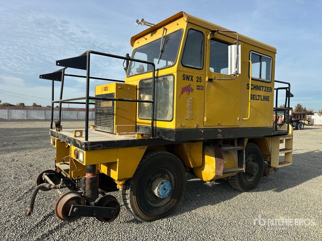 Schnitzer Beltline SWX25 Rail Car Mover | Ritchie Bros. Auctioneers