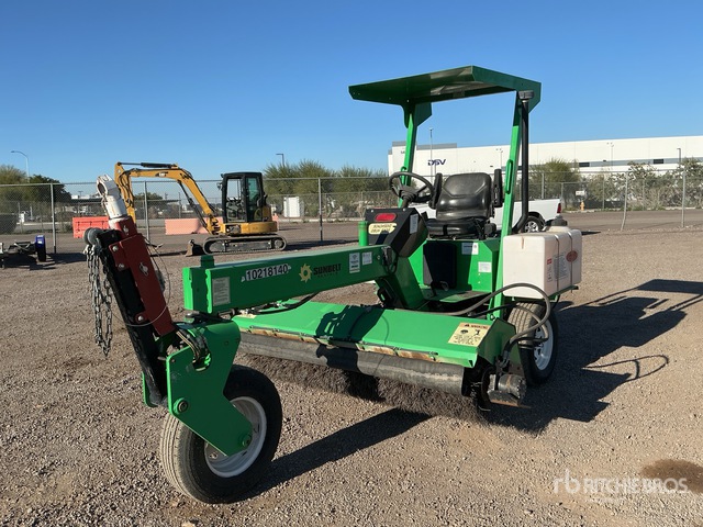 2019 Lay-Mor SM300-6 Self-Propelled Broom | Ritchie Bros. Auctioneers