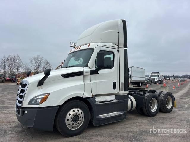 2021 Freightliner Cascadia 126 6x4 T/A Day Cab Truck Tractor | Ritchie ...