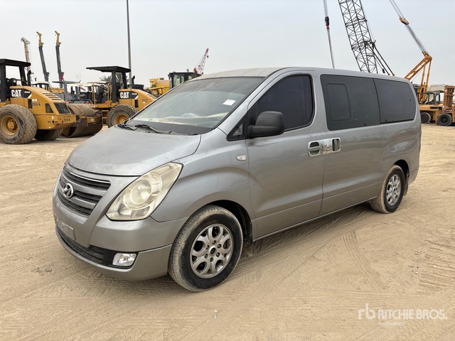 2016 Hyundai H1 Starex 4x2 5-Seat Bus | Ritchie Bros. Auctioneers