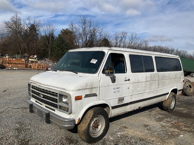 Government Vans: Passenger, Step Vans & Cargo | GovPlanet