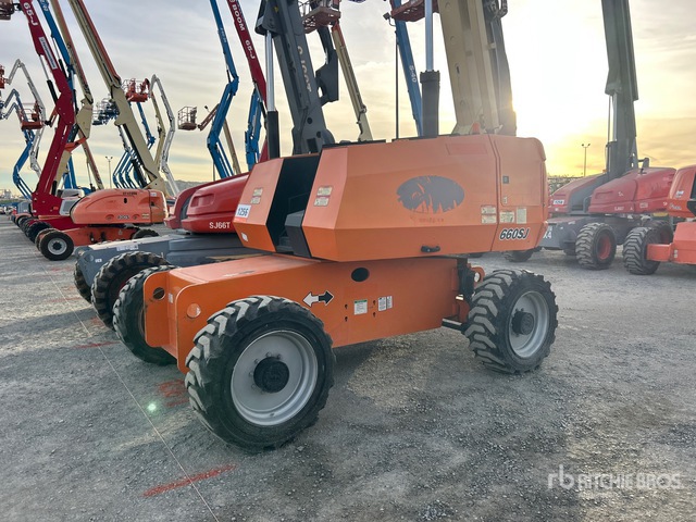 2012 JLG 660SJ 4WD Diesel Telescopic Boom Lift | Ritchie Bros. Auctioneers