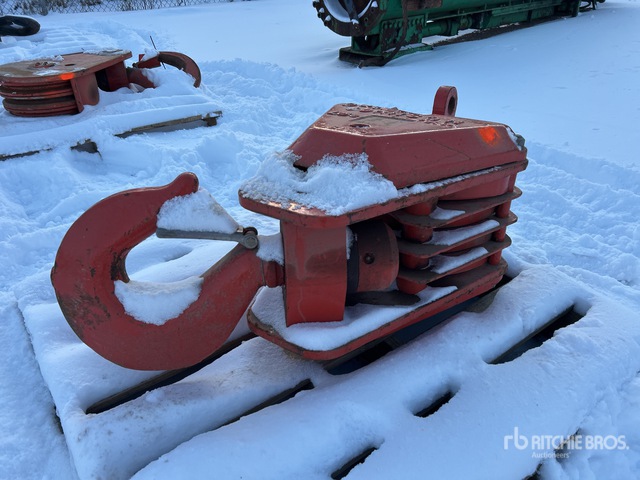 Johnson 4 Sheave Hook Block | Ritchie Bros. Auctioneers