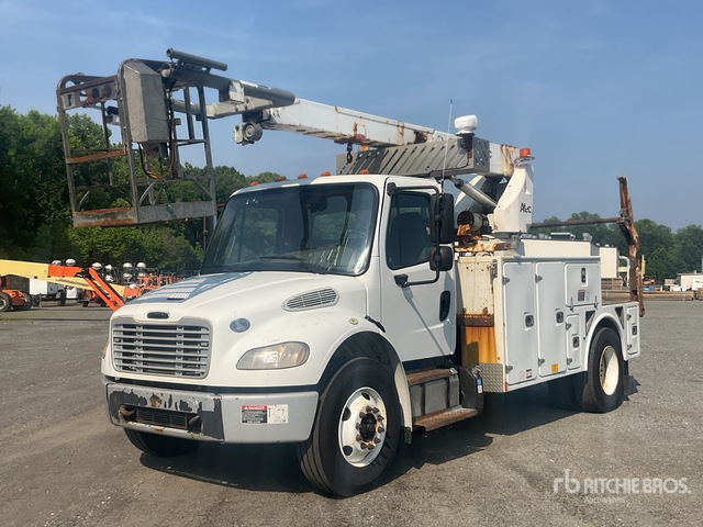 Altec T40P 35 ft on 2017 Freightliner M2 106 4x2 Cable Placer Bucket ...