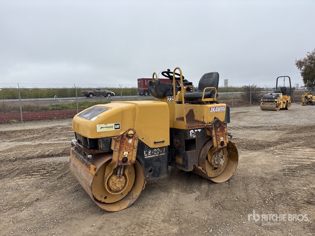 Cat CB24 Double Drum Roller | Ritchie Bros. Auctioneers
