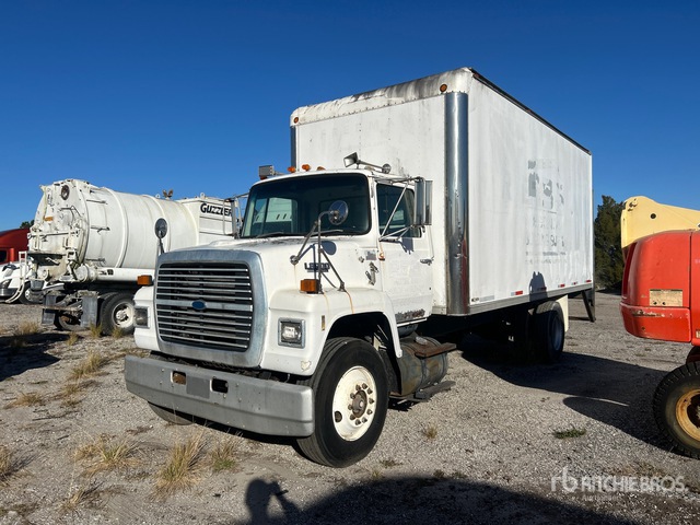 1990 Ford L8000 4x2 Van Truck (Inoperable) | Ritchie Bros. Auctioneers