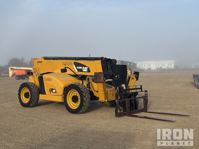 2019 Cat TL1255D Telehandler in Luling, Louisiana, United States ...