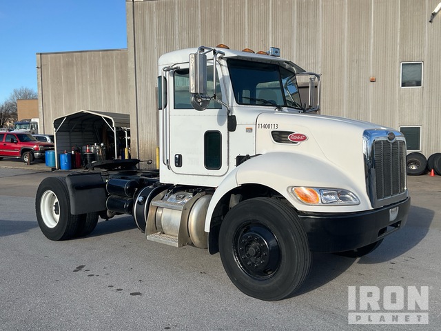 2014 Peterbilt 337 4x2 S/A Day Cab Truck Tractor in Nashville ...