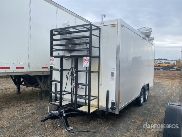 2025 The Fud Trailer 16 ft x 8 ft Portable T/A Remorque cuisine ...
