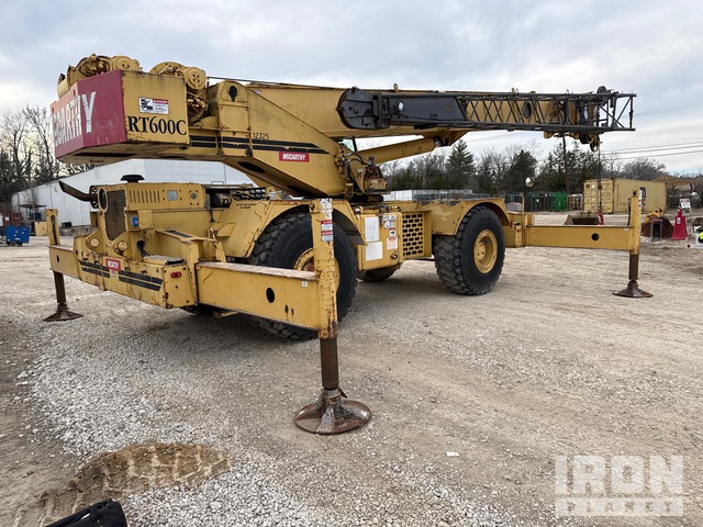 1993 Grove RT635C 35 ton 4x4 Rough Terrain Crane in St. Louis, Missouri ...