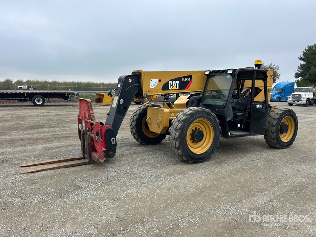2012 Cat TL943C Telehandler | Ritchie Bros. Auctioneers