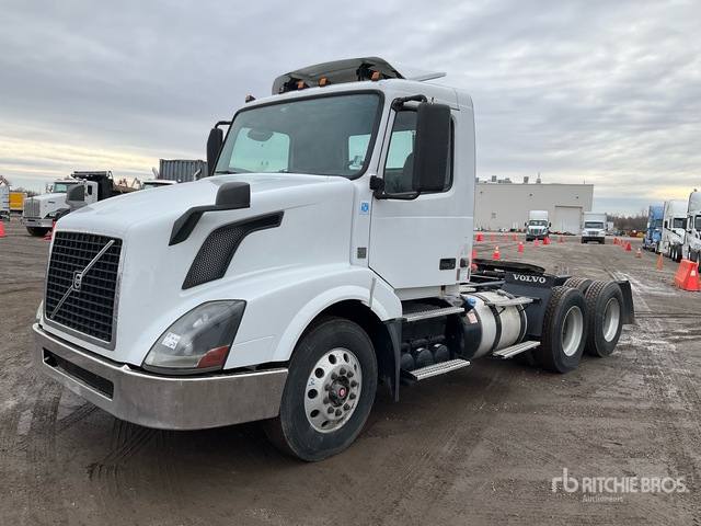 2018 Volvo VNL 6x4 T/A Day Cab Truck Tractor | Ritchie Bros. Auctioneers