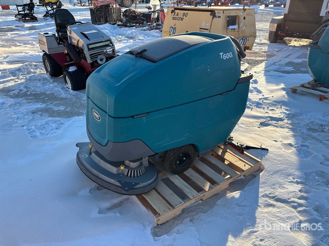 2022 Tennant T600E-800-D Walk-Behind Floor Scrubber | Ritchie Bros ...