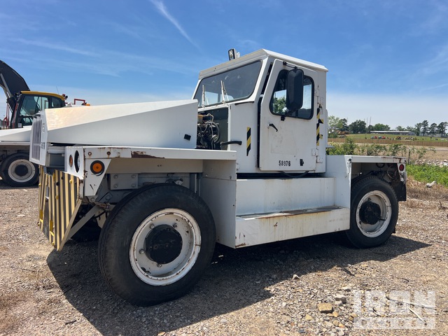 1989 Wollard MB4 4x4 Baggage Tractor (Inoperable) | Ritchie Bros ...