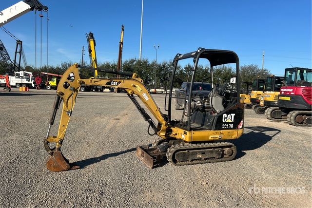 2015 Cat 301.7D Mini Excavator | Ritchie Bros. Auctioneers