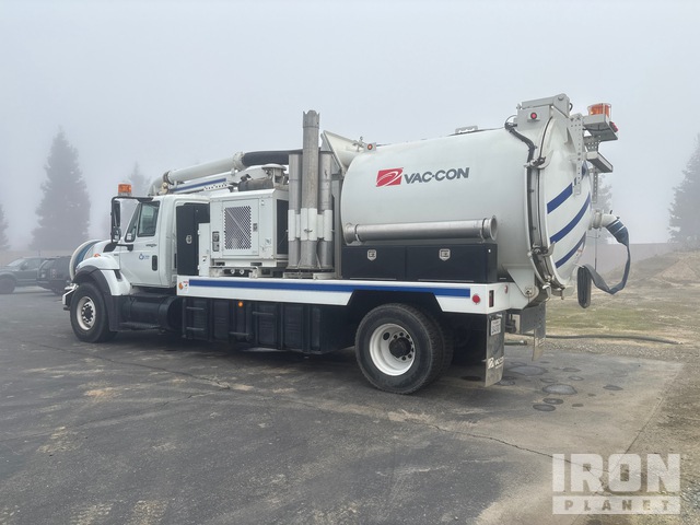 2009 VacCon V390LHA on 2009 International 7400 4x2 Vacuum Excavator ...