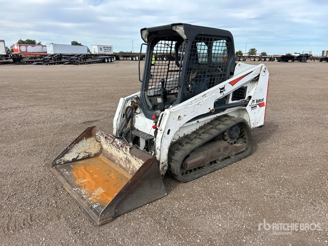 2015 Bobcat T450 Compact Track Loader | Ritchie Bros. Auctioneers