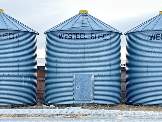 Westeel +/- 1650 bu 5 Ring Getreidebehälter | Ritchie Bros. Auctioneers