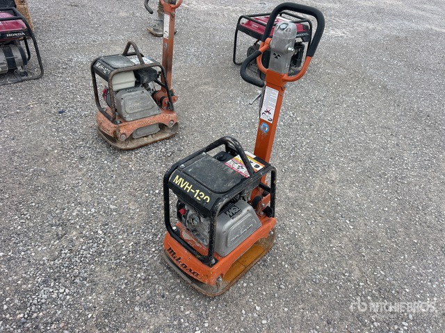 Multiquip Mikasa MVH-120VGH Vibratory Plate Compactor | Ritchie Bros ...