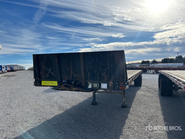 1980 Strick Corp 42 ft T/A Flatbed Trailer | Ritchie Bros. Auctioneers