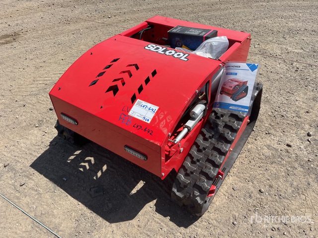 2025 SDLOOL SL800 Remote Control Crawler Lawn Mower (Unused) | Ritchie ...