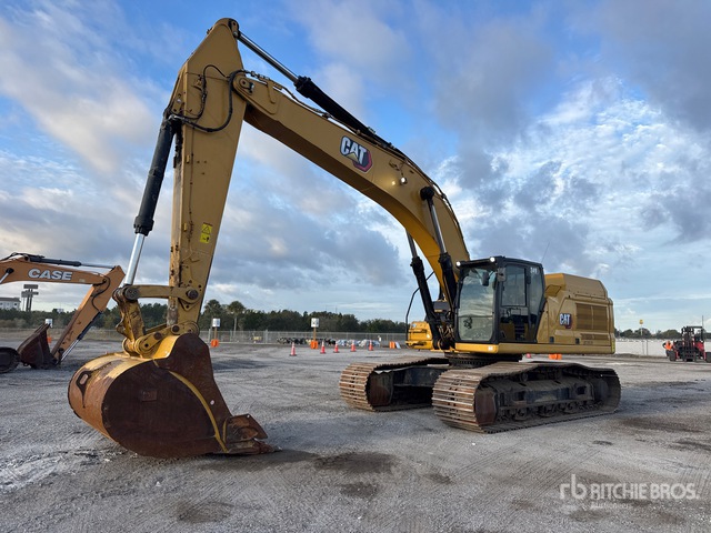 2022 Cat 349 Tracked Excavator | Ritchie Bros. Auctioneers