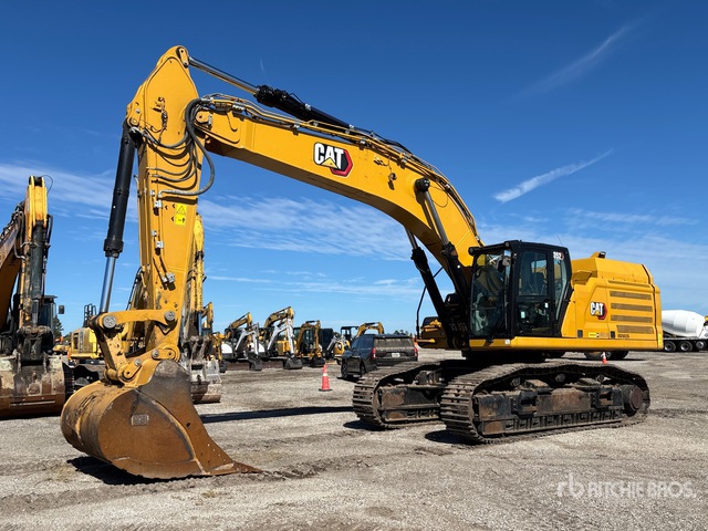 2022 Cat 352 VG Tracked Excavator | Ritchie Bros. Auctioneers