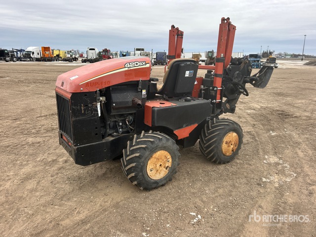 2012 Ditch Witch 420SX 4x4 Kabelpflug | Ritchie Bros. Auctioneers