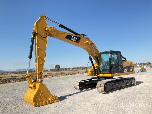 2011 Cat 323D L Excavadora Hidraulica / Tracked Excavator | Ritchie ...