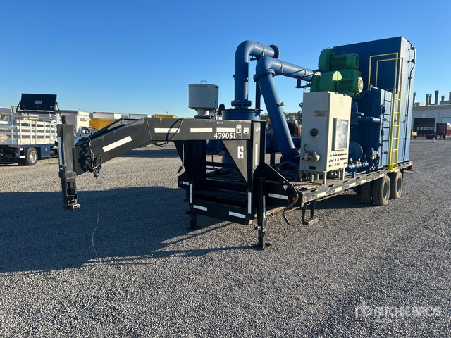 2010 Big Tex T/A Gooseneck Mixing Pump Divers - Remorque | Ritchie Bros ...
