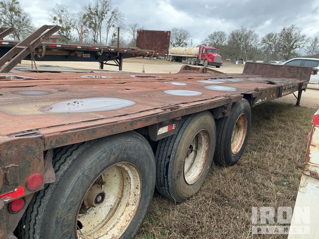 1981 American 45 ft Tri/A Single Drop Step Deck Trailer in Dime Box ...