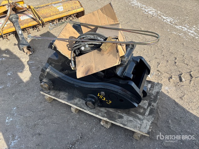 Quick Coupler - Fits Volvo 350E | Ritchie Bros. Auctioneers