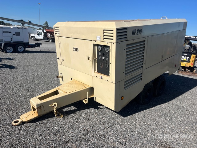 2012 915 cfm Mobile Air Compressor | Ritchie Bros. Auctioneers