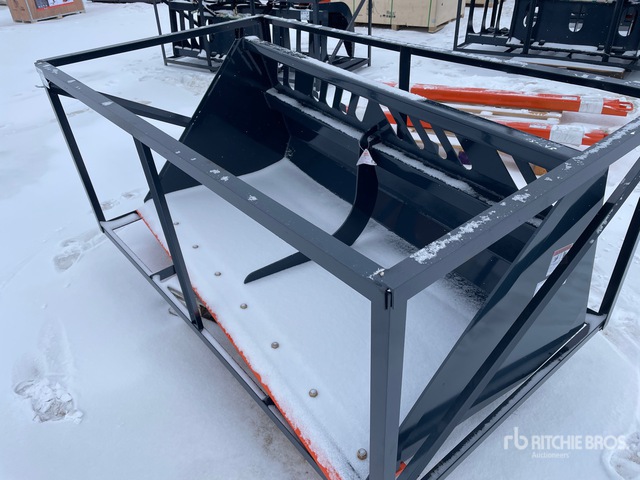 TMG SN72 72 in Skid Steer Bucket (Unused) | Ritchie Bros. Auctioneers